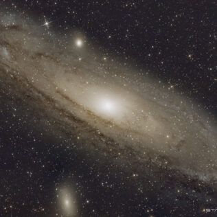 M 31 Andromeda Galaxy – star-watcher.ch – DSLR Astrophotography